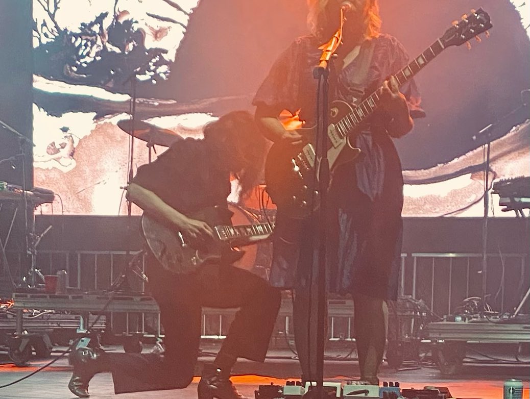 Je suis un ampli Marshall qui bosse pour Sleater-Kinney depuis ...